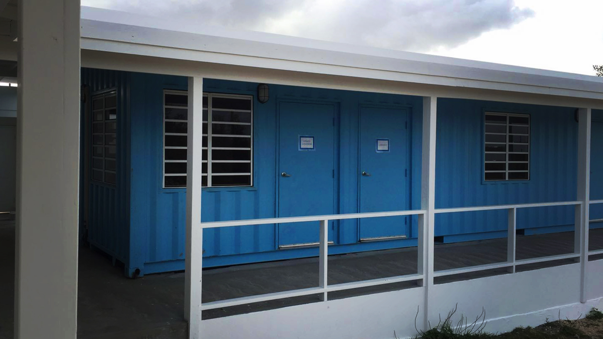 Omololu Container Classroom & Library - IPME